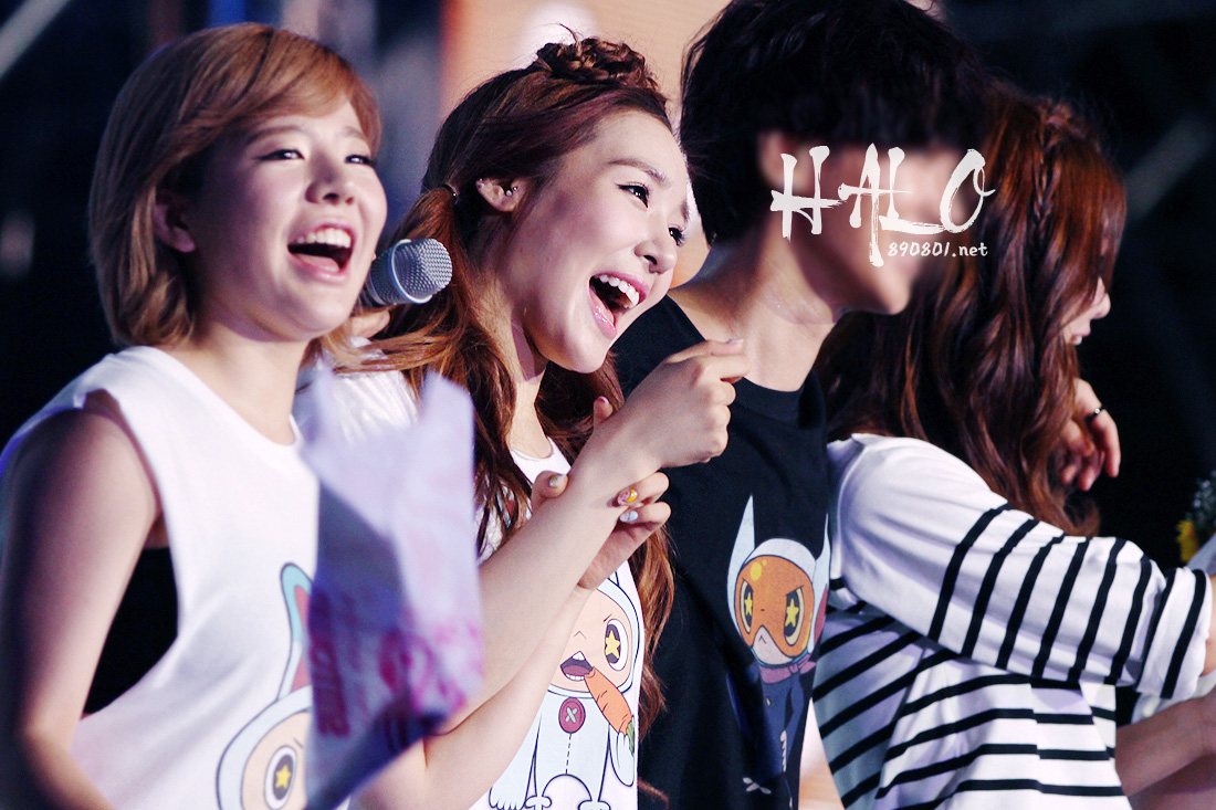 My K-Pop Database: 120818 SNSD Concert